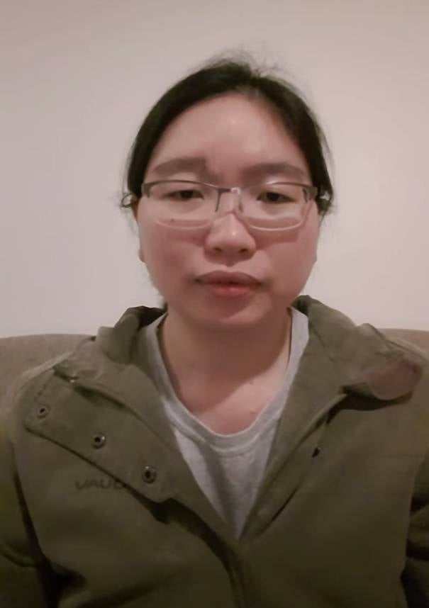 Save Lily父母相識10年不婚原因 曾先生以4字稱呼關小姐惹關注 餅印外貌被質疑真實關係